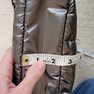 Pajar | Bags | Pajar Quilted Gunmetal Silver Crossbody Euc | Poshmark